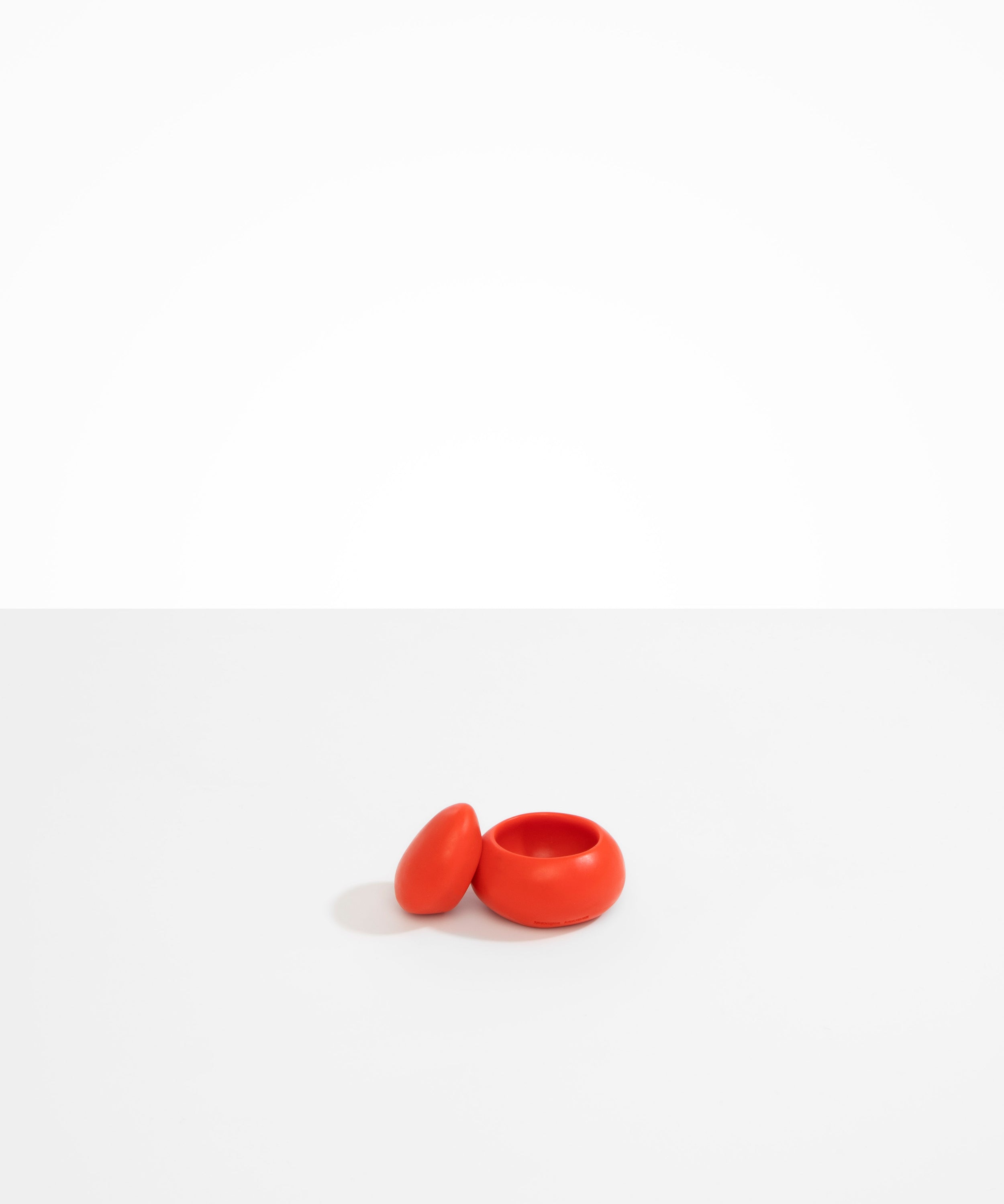 Small Pebble Jar