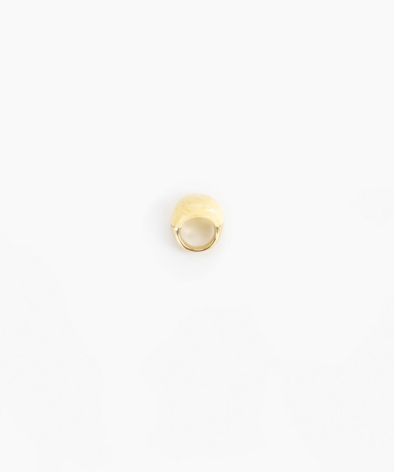 Large Horn Ring